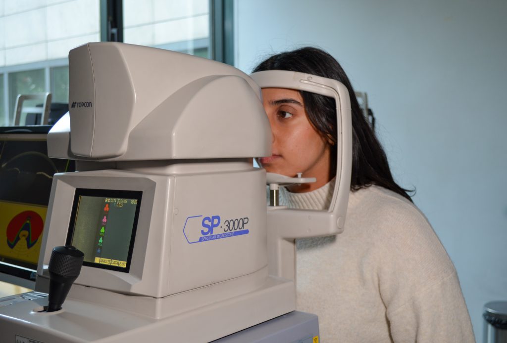 Specular Microscopy - Ophthalmology Private Clinic